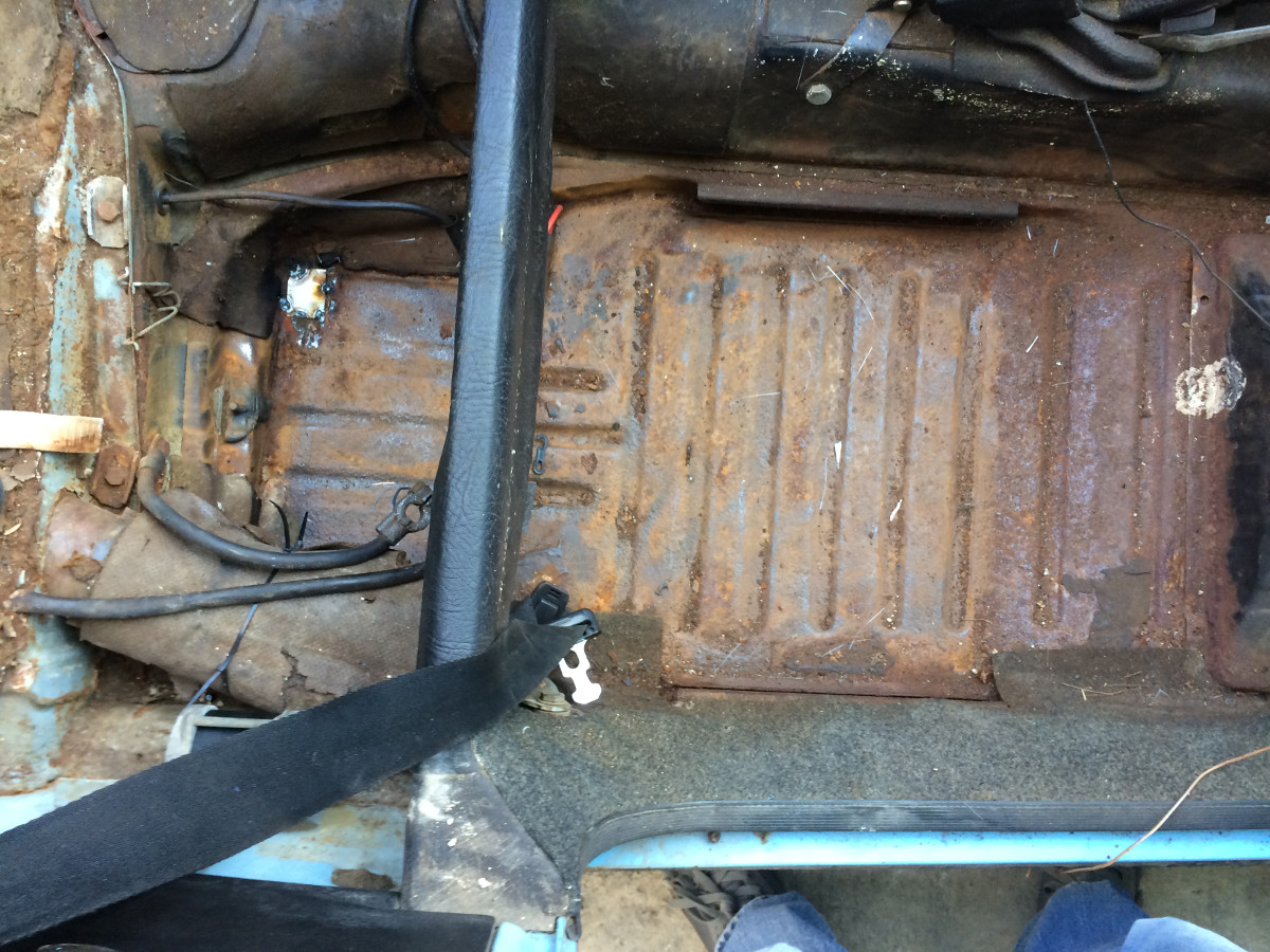 79 VW Beetle Cabrio Restoration – Otten Vehicle Engineering